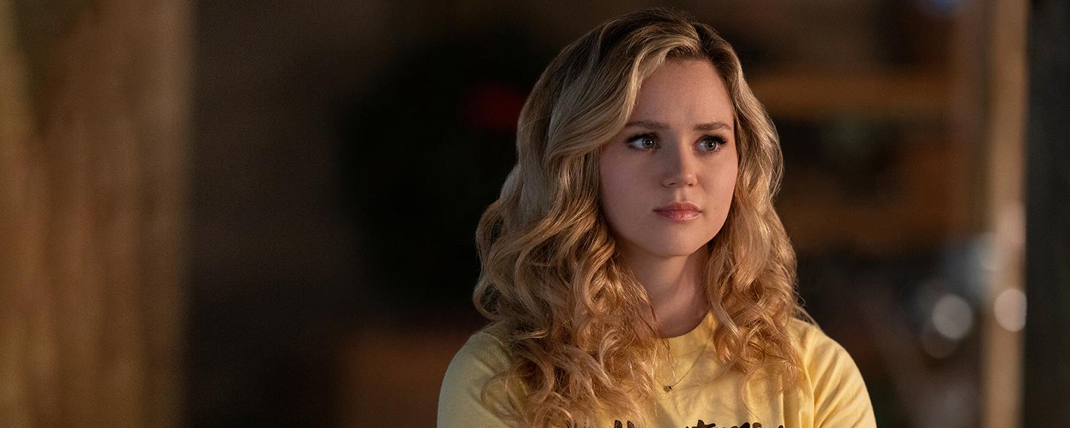 Watch Stargirl Online | STARZPLAY