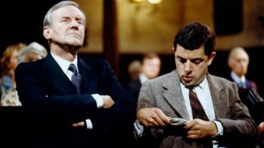 Watch Mr Bean Live Action For Free | STARZPLAY