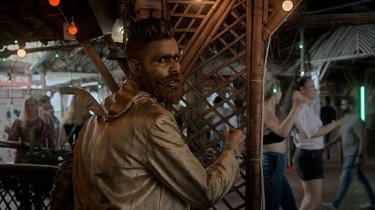 Watch Pop Kaun?/ Baap Kaun? Online | STARZPLAY