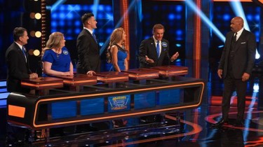 Watch Celebrity Family Feud Online | STARZPLAY