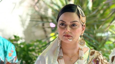 Watch Dil Awaiz For Free | STARZPLAY